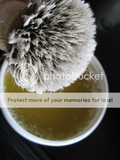 Comprehensive Guide to Lathering soaps, creams, shavesticks in a bowl ...