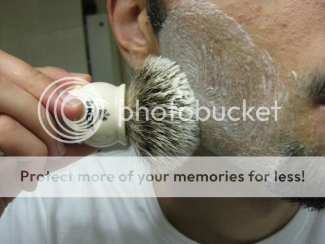 Comprehensive Guide to Lathering soaps, creams, shavesticks in a bowl ...